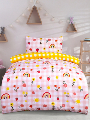 Sleepdown Gingham Strawberry Reversible Single Duvet Set | Home ...