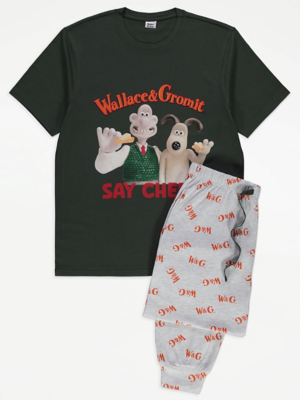 Wallace and Gromit Say Cheese Short Sleeve Pyjamas | Men | George at ASDA
