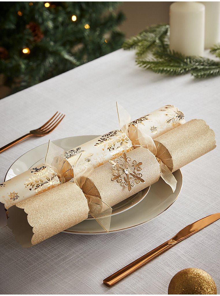 Gold Luxury Christmas Crackers | Christmas | George at ASDA Gold Luxury Christmas Crackers | Christmas | George at ASDA