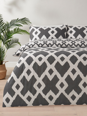 Grey Textured Geometric Patterned Duvet Set | Home | George at ASDA